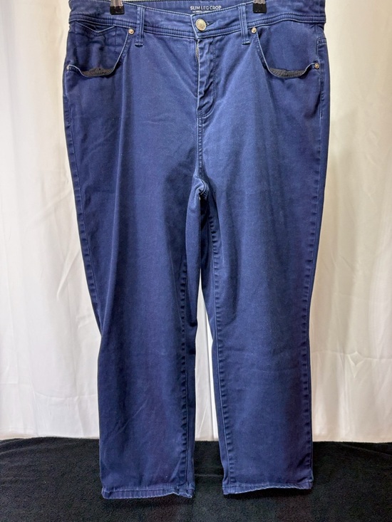 Chico's | Jeans | Chicos Slim Leg Crop Jeans In Faded Blue 2379 | Poshmark